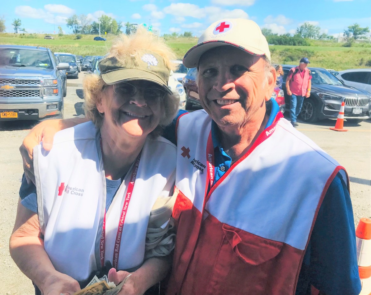 Couples Who Volunteer: Meet Lee and Dave Webber – Official Blog of the ...